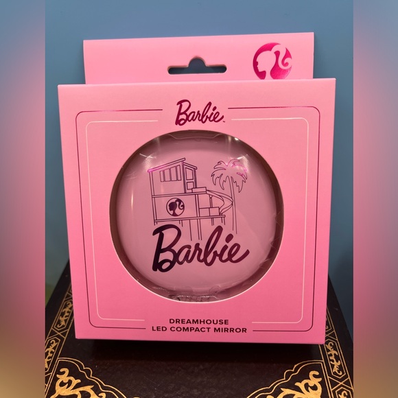 Impressions | Accessories | Impressions Vanity Barbie Compact Mirror ...